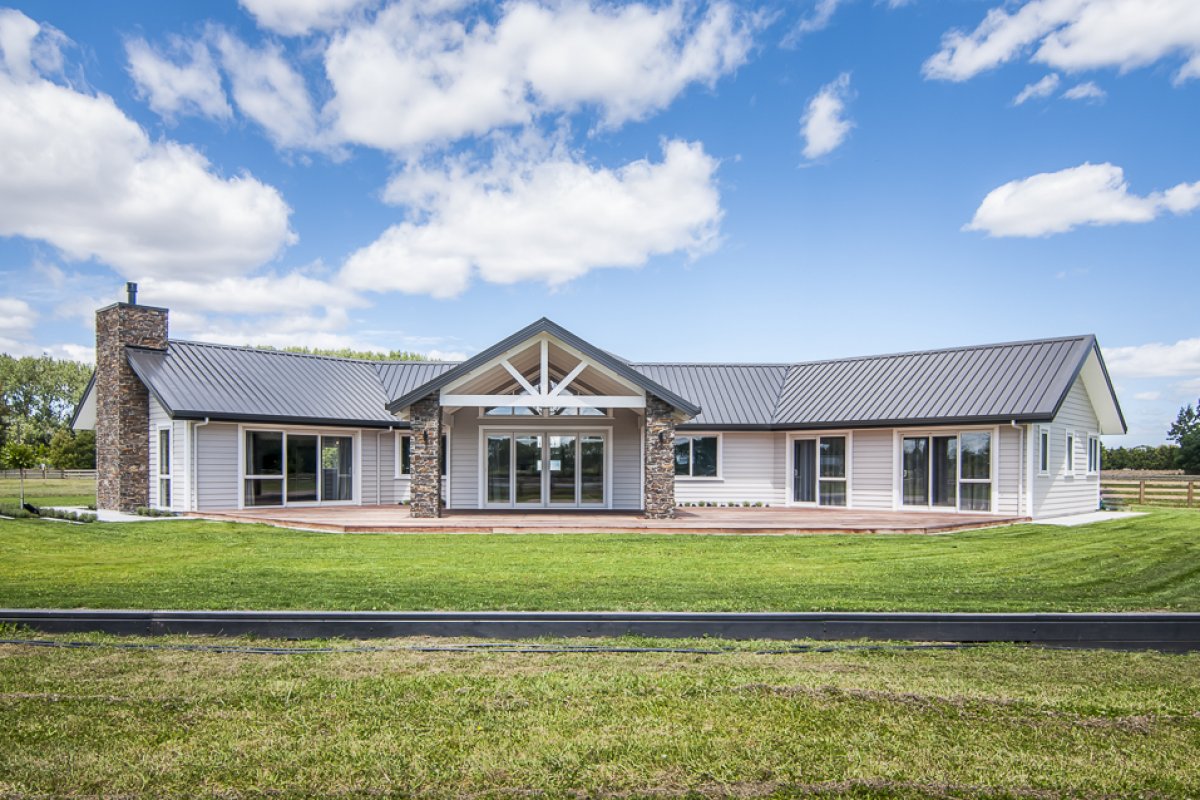 SIGNATURE HOMES - 怀卡托 WAIKATO - James Hardie HardieGroove拱腹内衬板